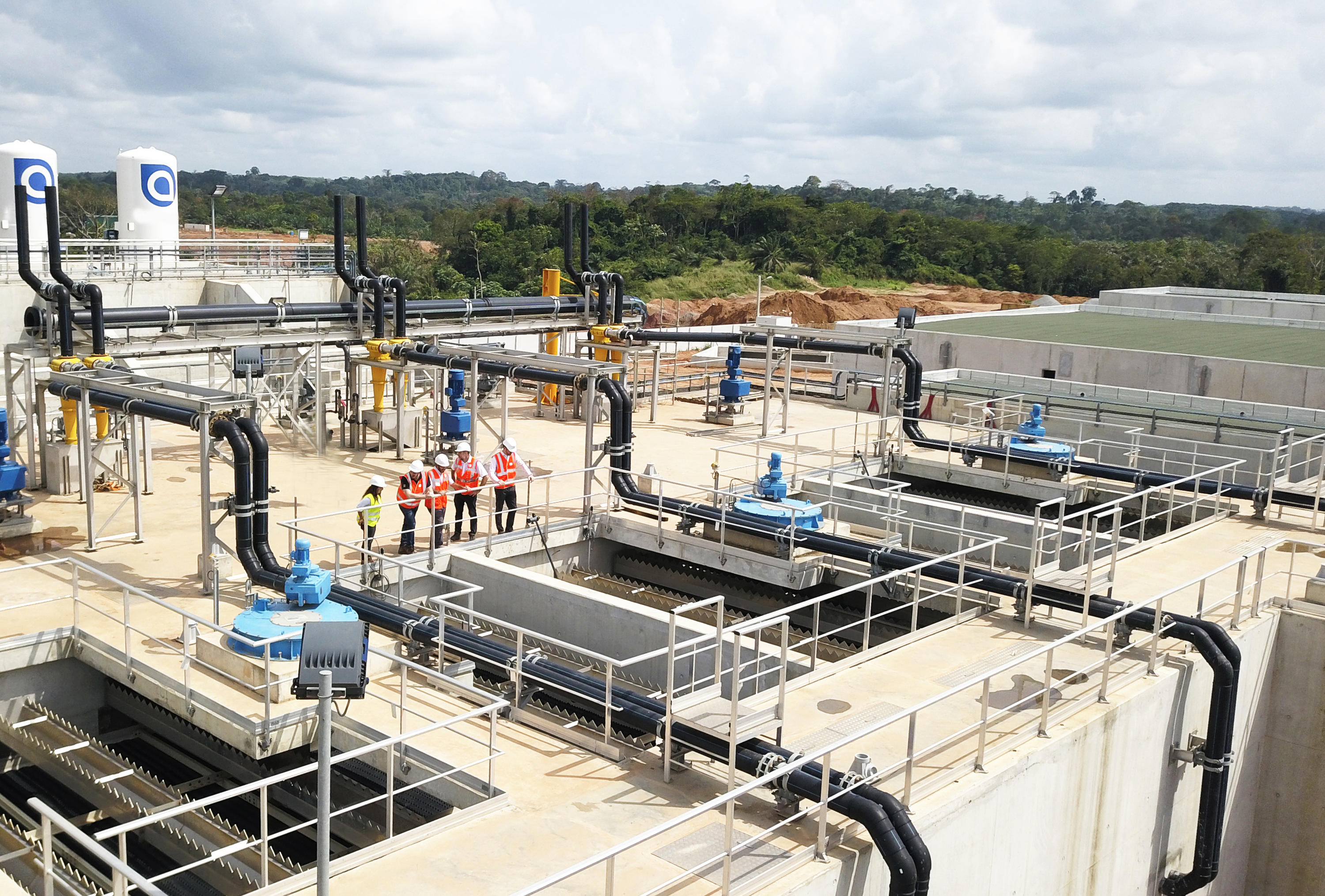 Veolia and its partner PFO Africa sign the operation and maintenance ...